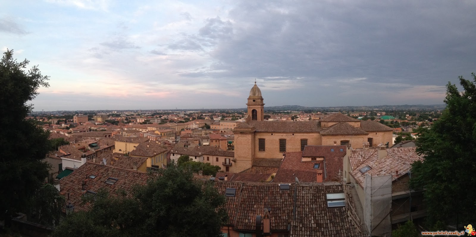 Things to do in Rimini interland: Santarcangelo di Romagna - Patatofriendly